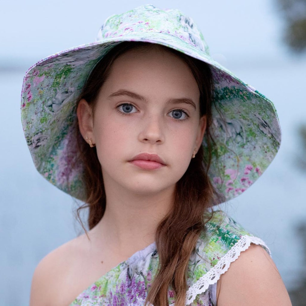 Girls Horses Bucket Hat – Olga Valentine Swimwear